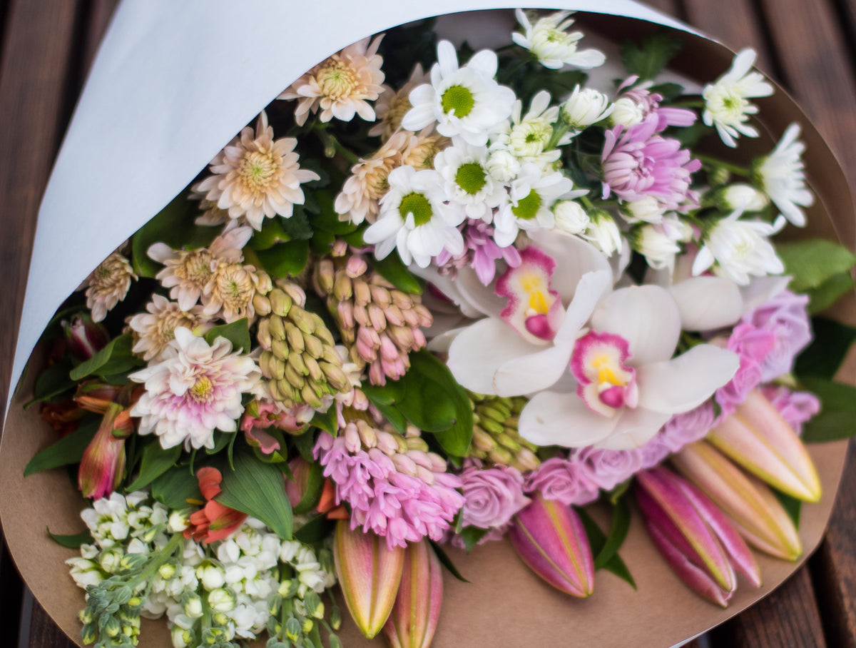 Art Fleur Bouquet - Florist's Selection – The Artisan Hub